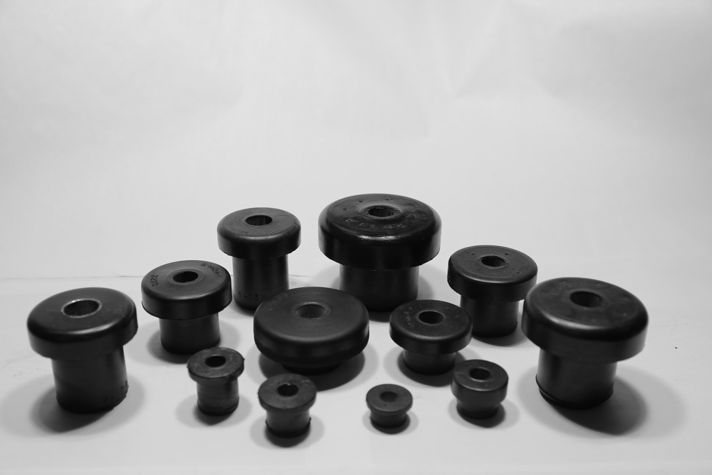 K2000-61 | One-Piece Center Bonded Mounts